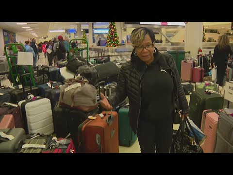 Southwest cancels thousands more flights, stranding travelers