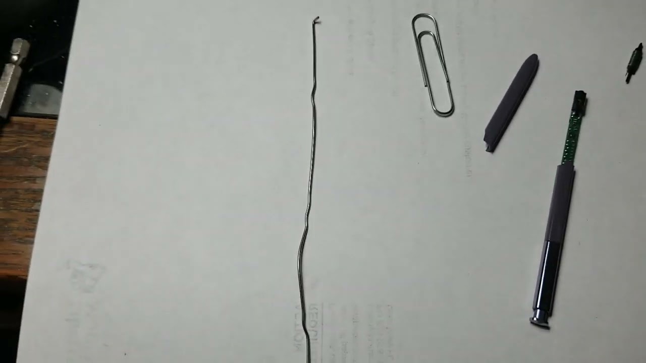 Remove broken stylus from samsung galaxy note 8 with paperclip
