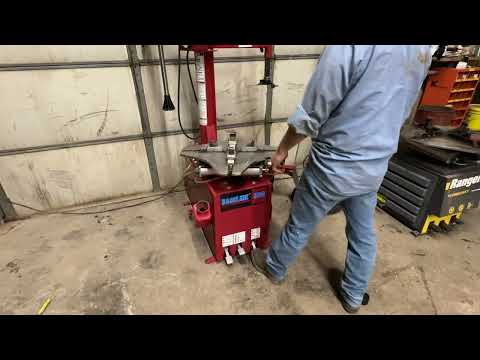 Coats Baseline 500 Tire Machine - Gavel Roads Online Auctions