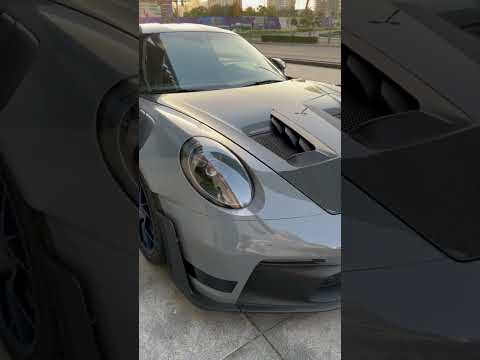 Supercar Perfection in Dubai: Porsche 911 GT3 RS Roars Through the Streets! ๐๏ธ๐ฅ๐ฆ๐ช
