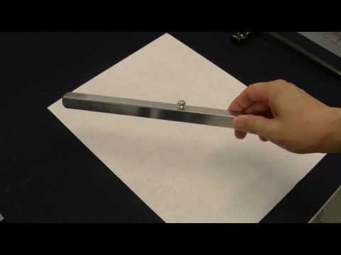 文鎮の使い方 For calligraphy beginners "How to use a BUNTIN(paper wait)"