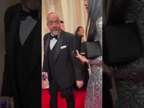 #TheHoldovers Star #PaulGiamatti Walks the 2024 #Oscars Red Carpet #shorts