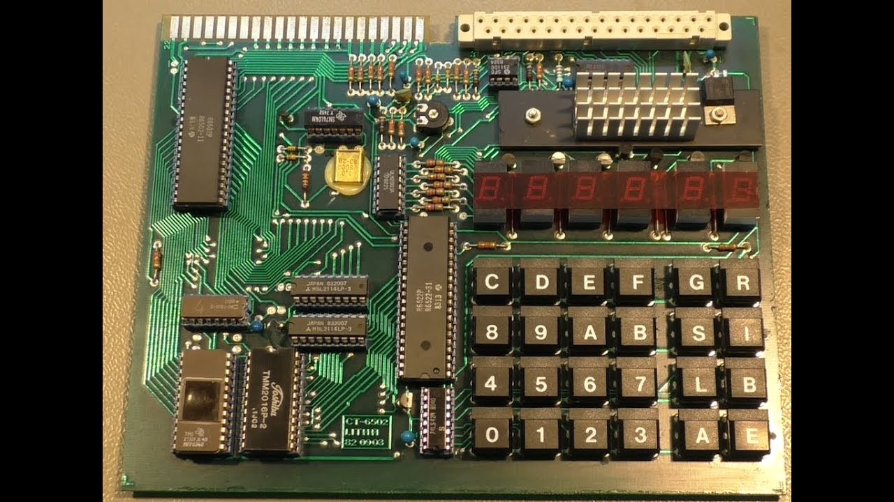 6502 Microprocessor Training Board from 1982 - (PWJ119)
