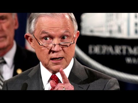 Undocumented immigrants make case for saving "Dreamers" program