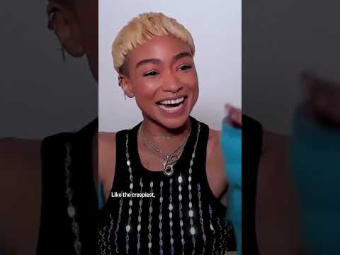 “You” actor Tati Gabrielle describes Penn Badgley’s transformation to his character, Joe Goldberg.