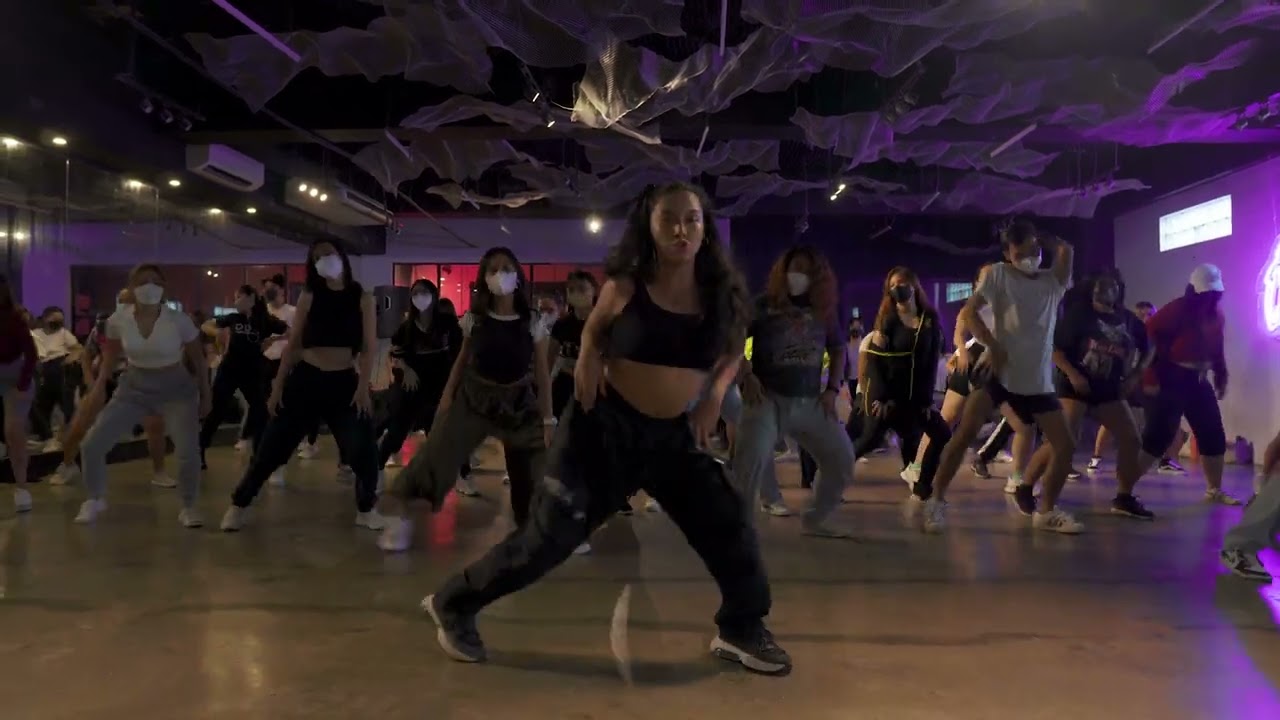 ZERØ Studio | Basic Femme by JAJA