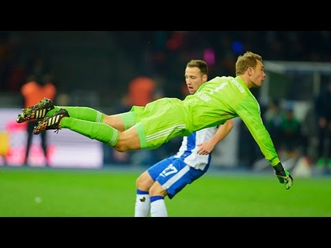 Manuel Neuer – The perfect GK | Professional Goalkeeping Sessions