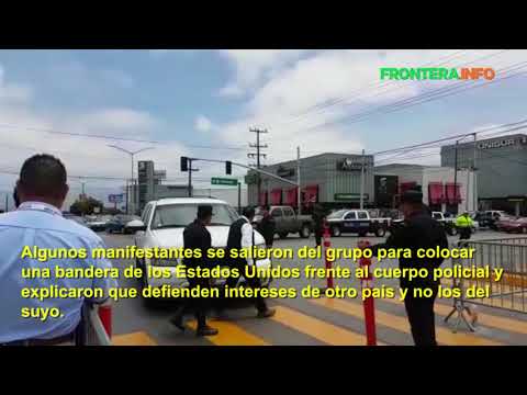 Se manifiesta Comunidad Mexicali Resiste en instalaciones de UABC