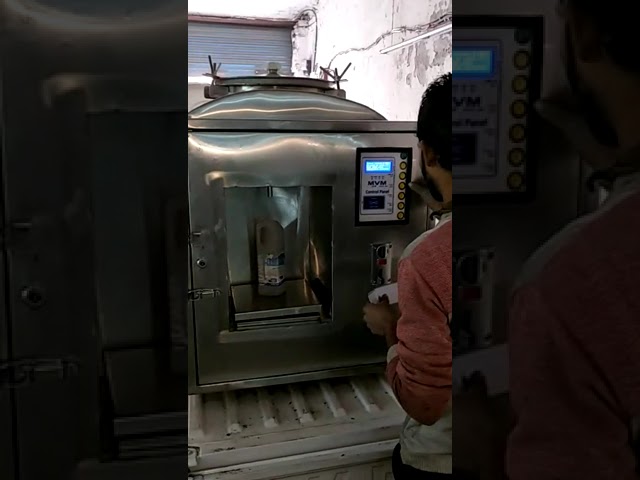 Road Milk Vending Machines - Mobile Milk Vending Machine 300 Ltr ...