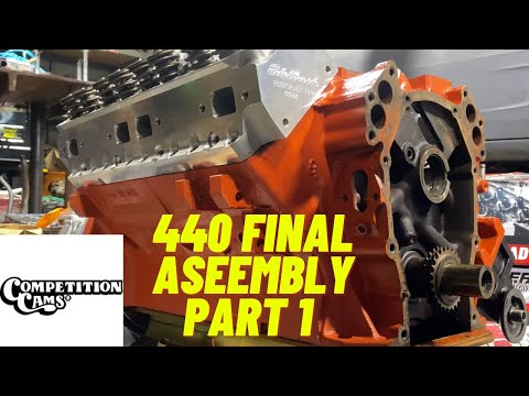 70 Charger: 440 final assembly Comp Cams camshaft and timing set!