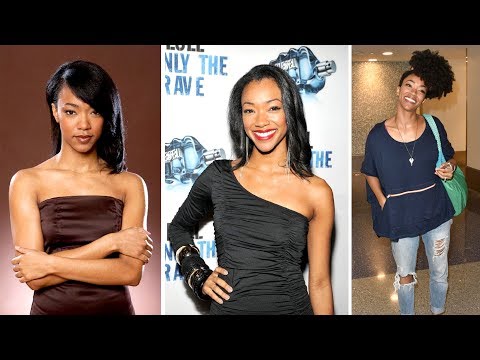 Sonequa Martin Green Real Life, Family, Childhood And Rare Photos