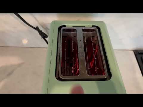 SEEDEEM Toaster 2 Slice, Stainless Steel Bread Toaster Color LCD Display, Removable Crumb Tray Revie
