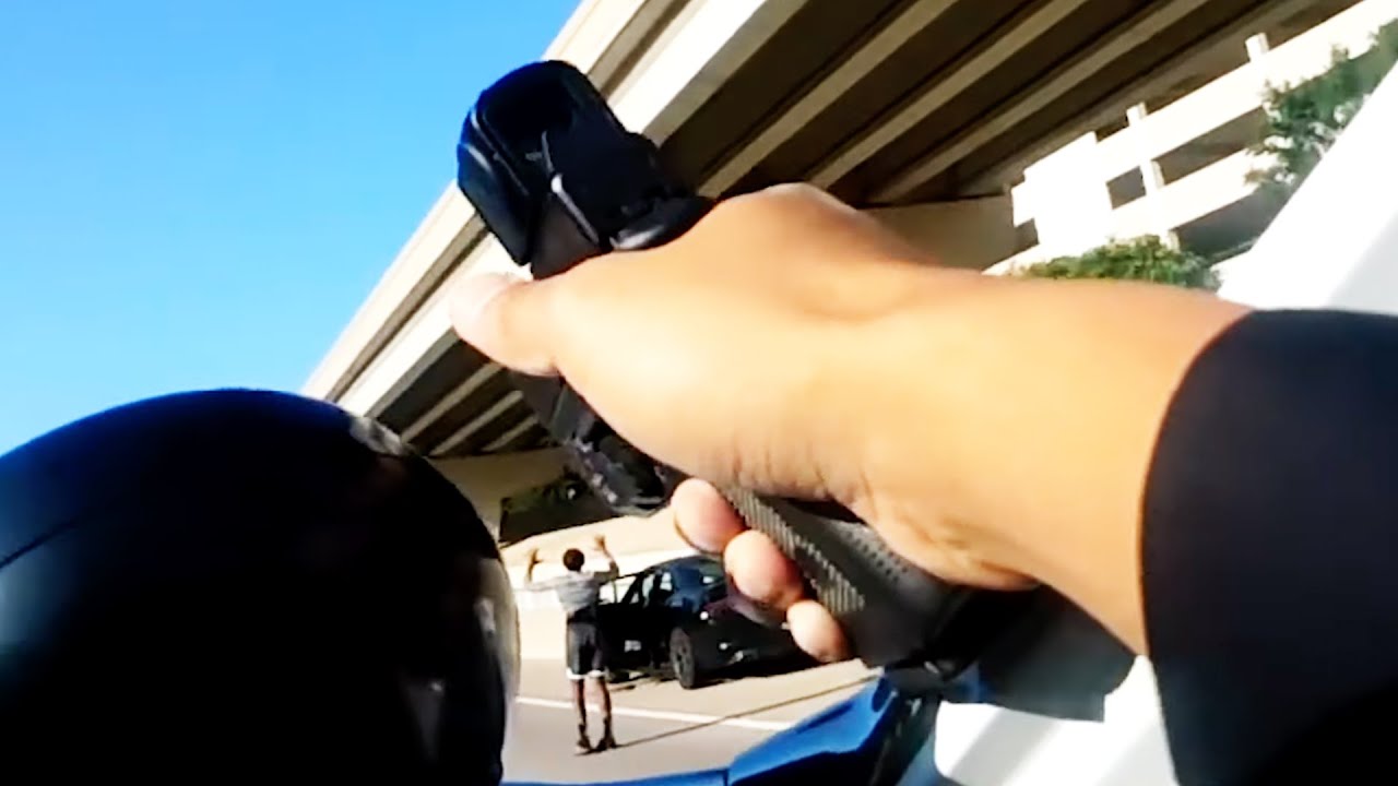 Idiot Cops Hold Innocent Black Family at Gunpoint