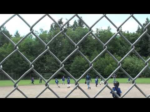 Baseball 2012 6 2 Phin Hit 2