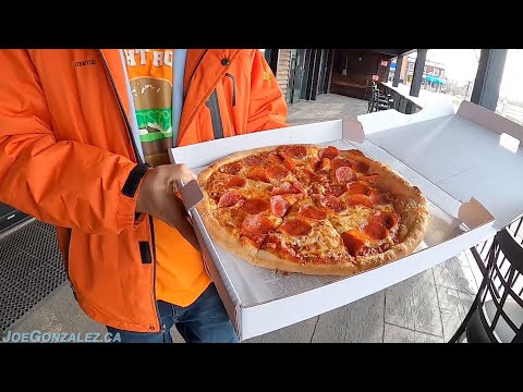 Riverside Tavern Pizza Review