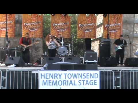 Hire Lizzi Neal - Blues Band in Compton, Illinois