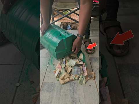 Piggy bank Money Hack 💰 #shorts #ashortaday #tranding #facts #shortsfeed #vlog