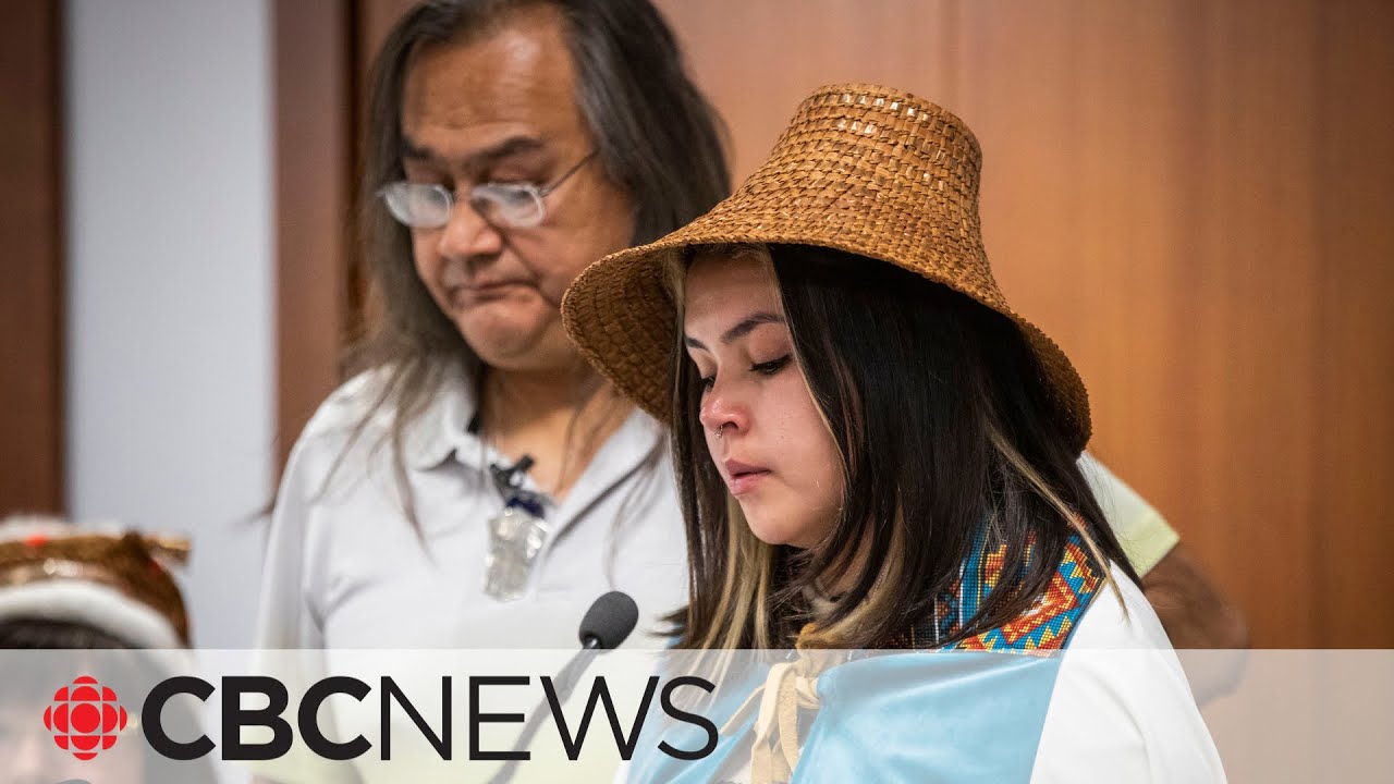 Heiltsuk man, granddaughter handcuffed outside Vancouver bank settle with police