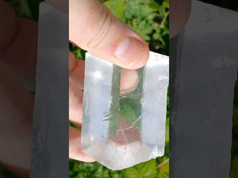 Iceland Spar Calcite! Optical Calcite! Viking Sunstone? BIREFRINGENT! #crystals #illusion #science