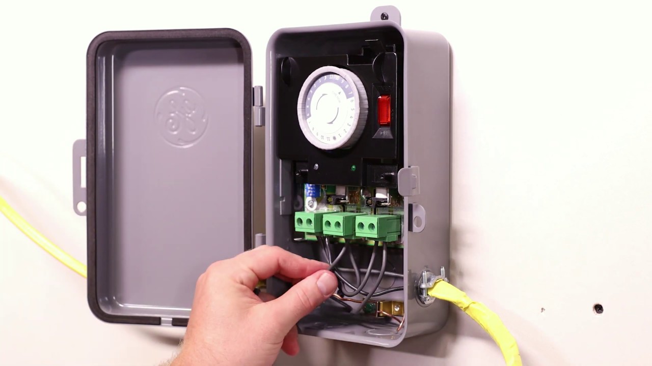 46536: Heavy-Duty 24-Hour Mechanical Box Timer Install