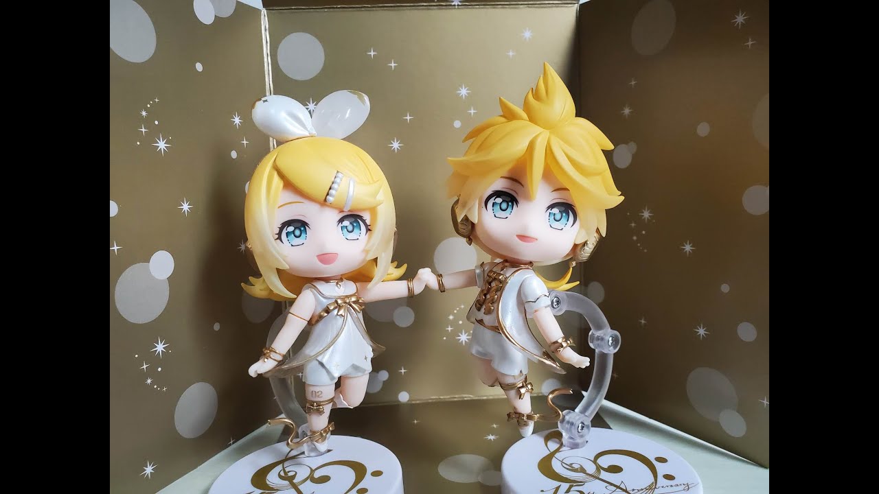Kagamine Rin and Len Symphony 2022 Ver. Nendoroid