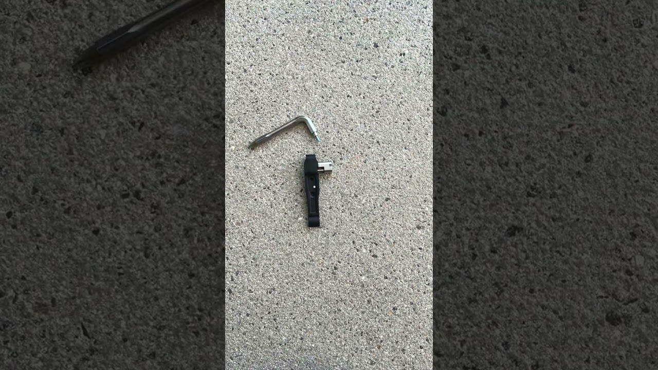 Daysaver Essential8 and Coworking5 Multitool stop motion