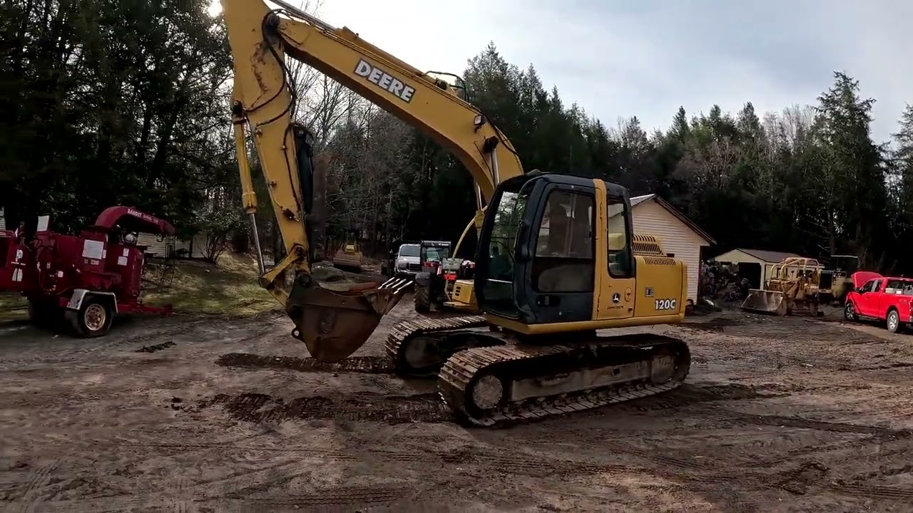 JOHN DEERE 120C EXCAVATOR 353