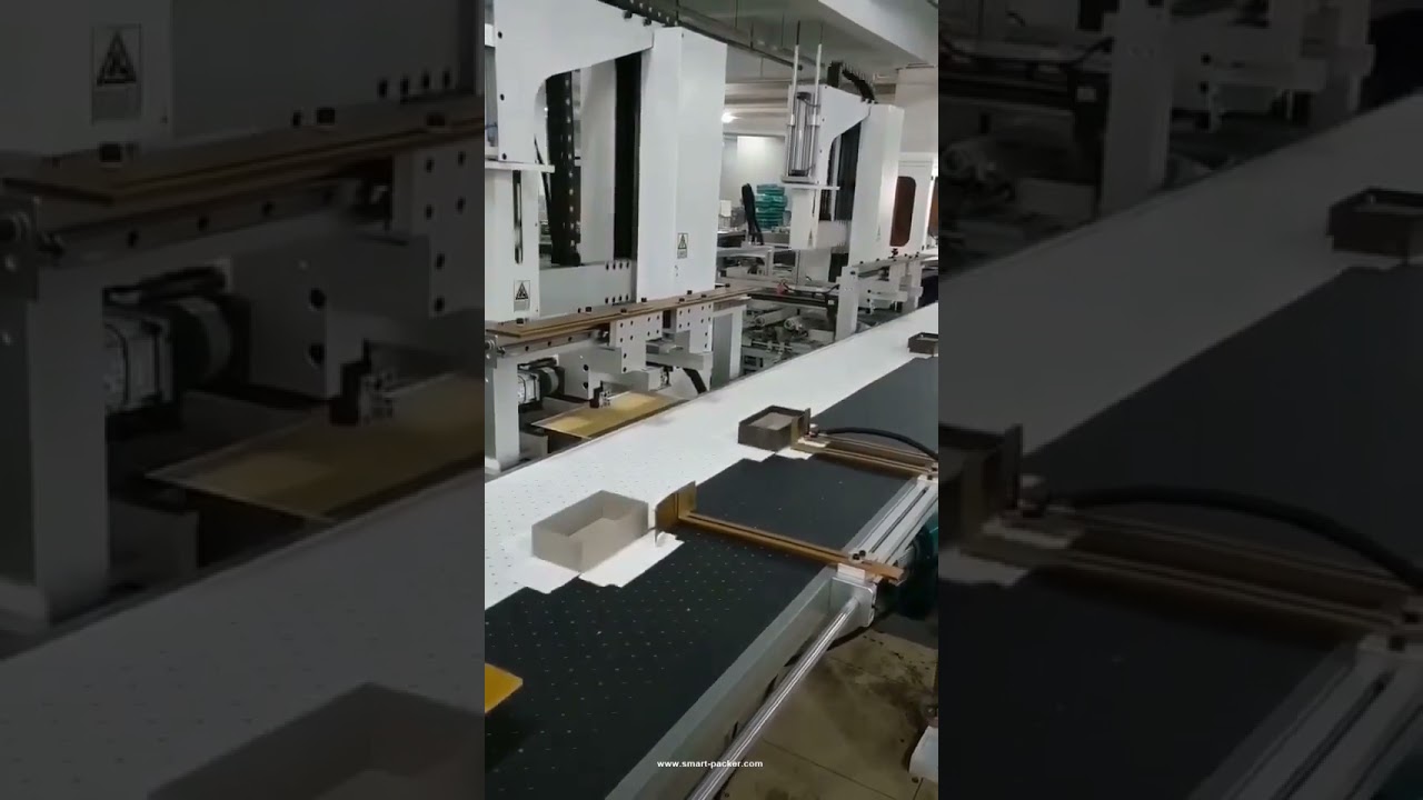 Caixa de presente automática que dobra formando a máquina com sistema de alimentação