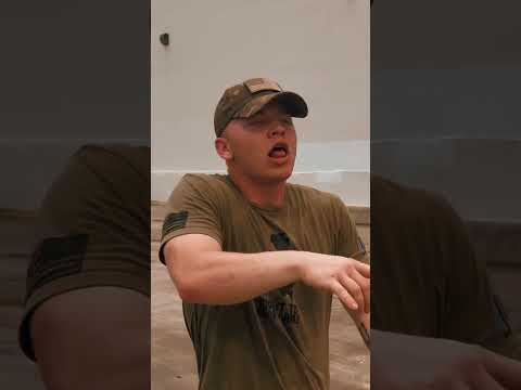 A good running cadence will get you through anything π¦
πΊπΈ #army #military
