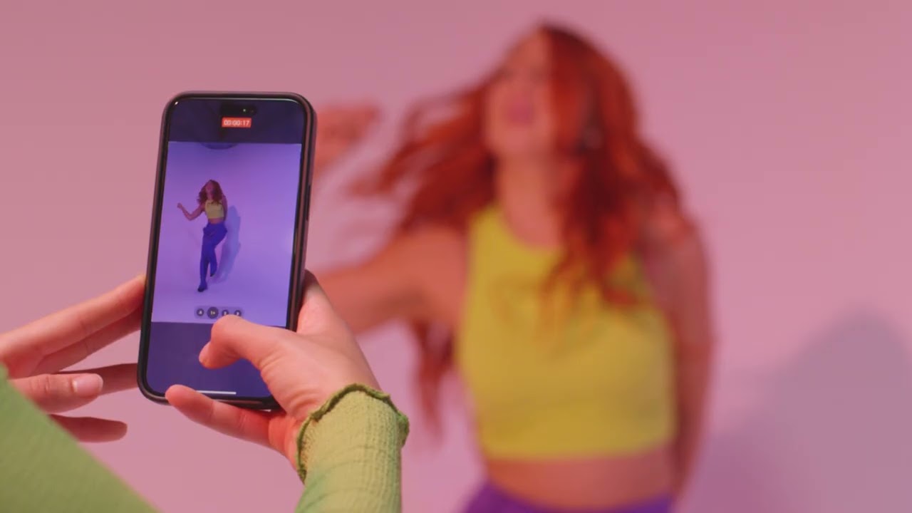 A day as an SMM specialist — caffeine + content ☕💻