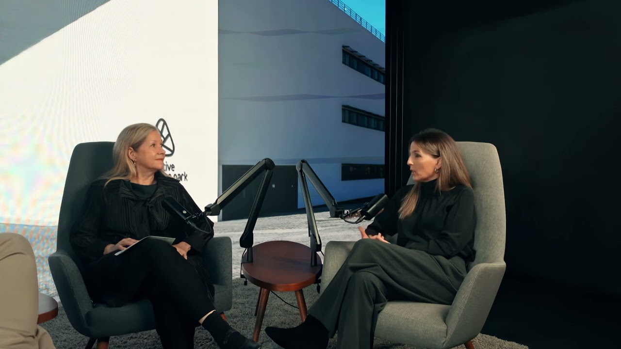 Gallery Talks I Episode 3 - Martha Thorne welcomes Luís Barbosa and Mariana Pita