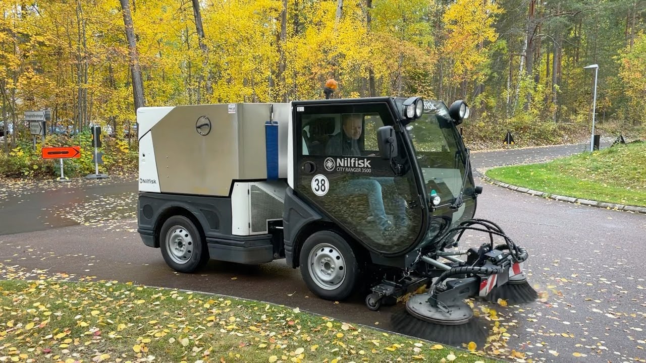 Sopmaskin Nilfisk City Ranger 3500, Falun, Klaravik auktione