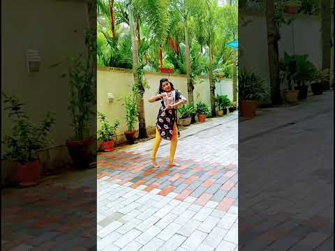 Neela Shailangal | Ariyathe Ariyathe | Ravanaprabhu | Dance Shorts | Reels Dance With Maria #shorts