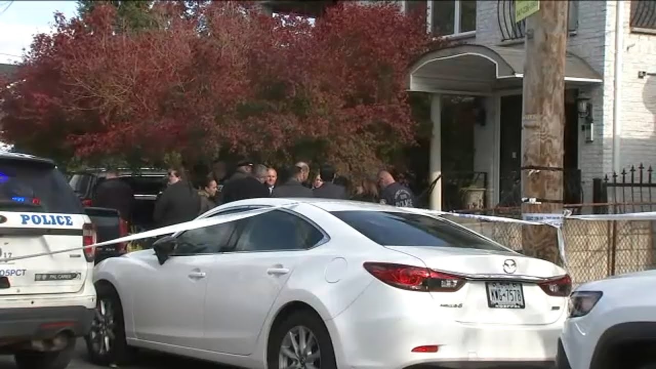 Search on for grandson after 3 women found fatally stabbed in NYC