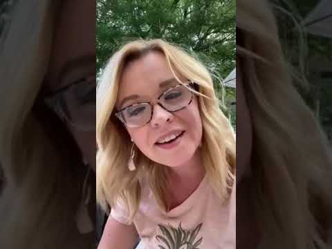 Lauren visits the historic Hale Springs Inn , Rogersville TN