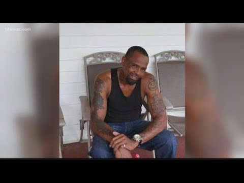 Family still searching for missing Macon man