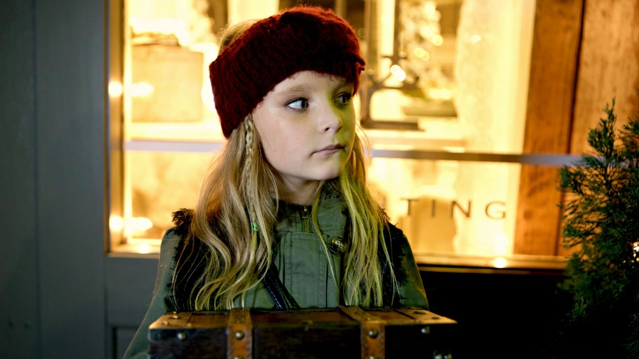 Do You Hear What I Hear #LIGHTtheWORLD | The Five Strings