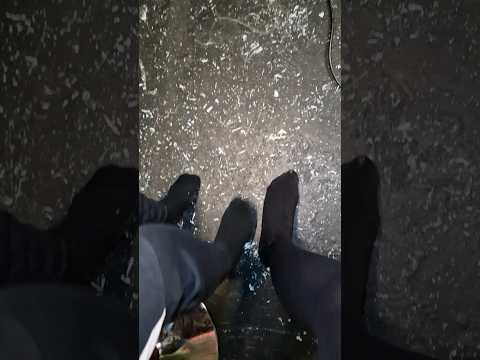 Kya Mosher compares her feet with 5ft7 Jimmy #feet #comparison #tallvsshort