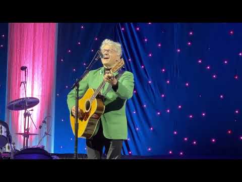 Steve Miller amazing acoustic version of Jet Airliner LIVE @ The YouTube Theater! Sept 21, 2023