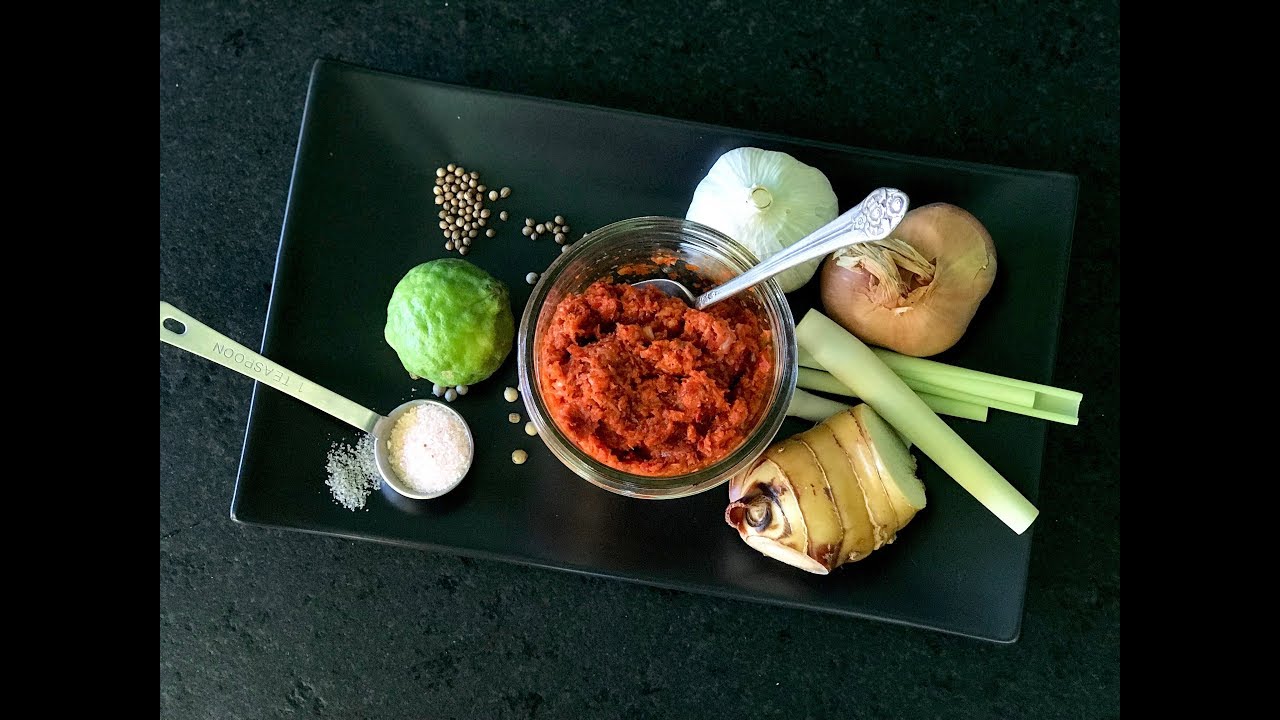 Thai Red Curry Paste (Vegan)