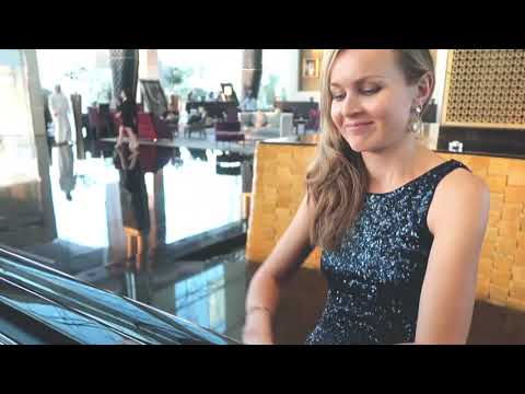 Music id1832 pianist Irina 160-1980 Russia