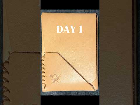 Open Sea leather wallet patina #patina #leatherwallet #opensealeather