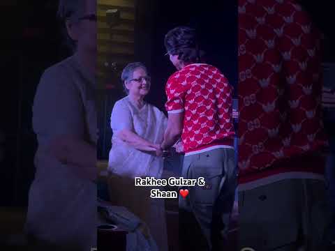 Rakhee Gulzar & Shaan at the trailer launch of Aamar Boss