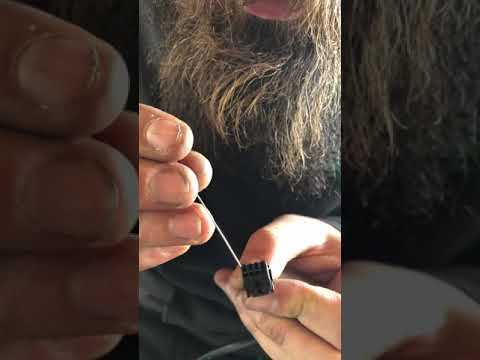 Harley Davidson OEM wire plug connector removal (the right way)