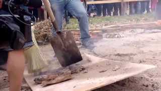 Video: Así se preparó la tortilla de rescoldo gigante en Lo Gallardo ...