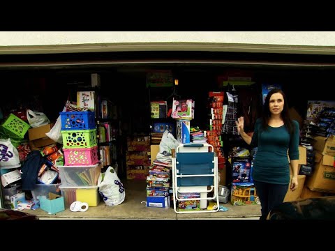 Young Woman With 3,000 Toys And 50 Artificial Christmas Trees Denies Mother’s Claims That She's A…