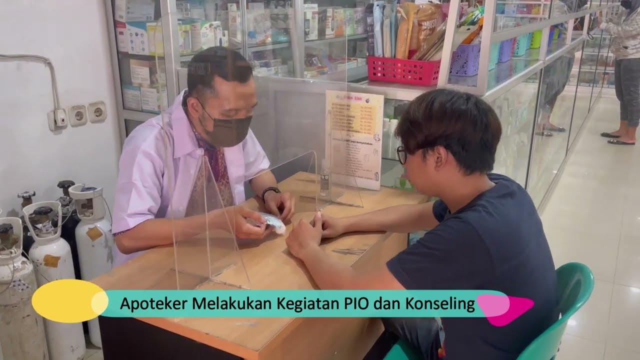 Praktik Kerja Profesi Apoteker (PKPA) di Apotek