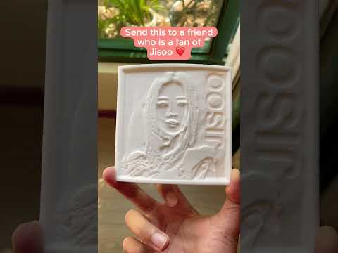 Made this 3D printed lithophane art for queen Jisoo