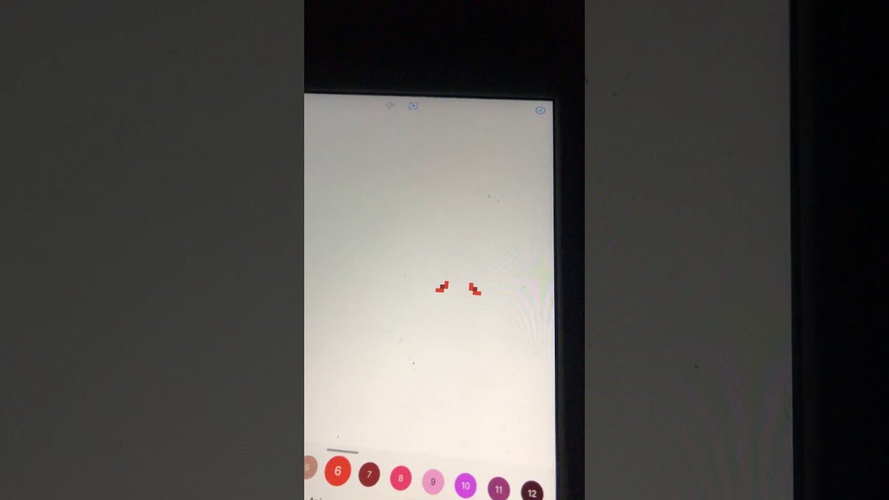 Weird eye pixel art animation