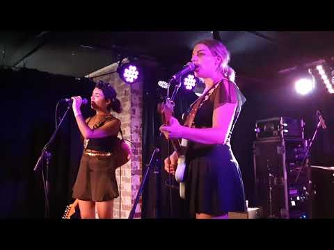 CLEWS, "Teeth", Live at "Mary's Loves The Bush", The Lansdowne Hotel, Sydney on 27 January 2020